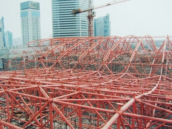 Anti Corrosive Q345 Space Frame Truss Steel Roof Frame Construction 950mm