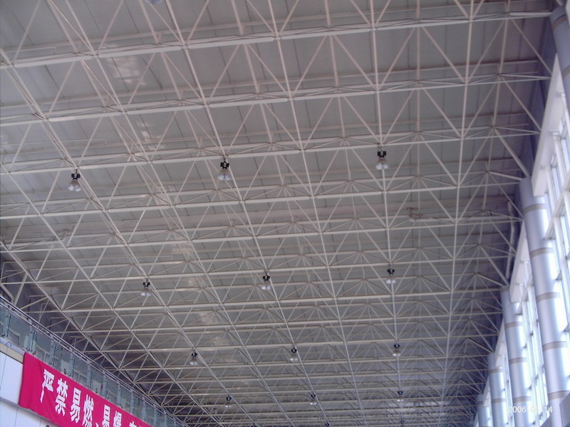 Prefab PU Roof Space Frame Truss Structure Building Roof 950mm One Stop ...